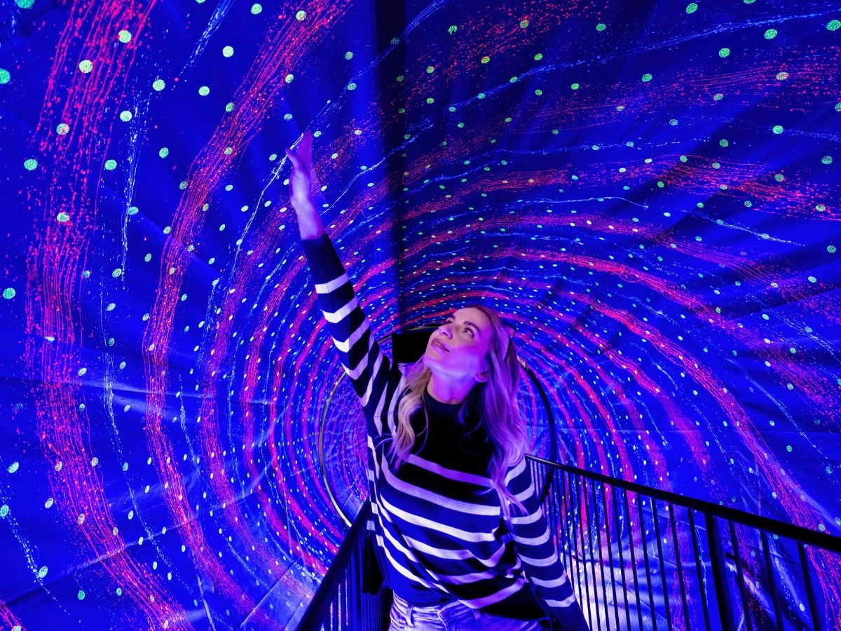 Rooms | Museum of Illusions Scottsdale